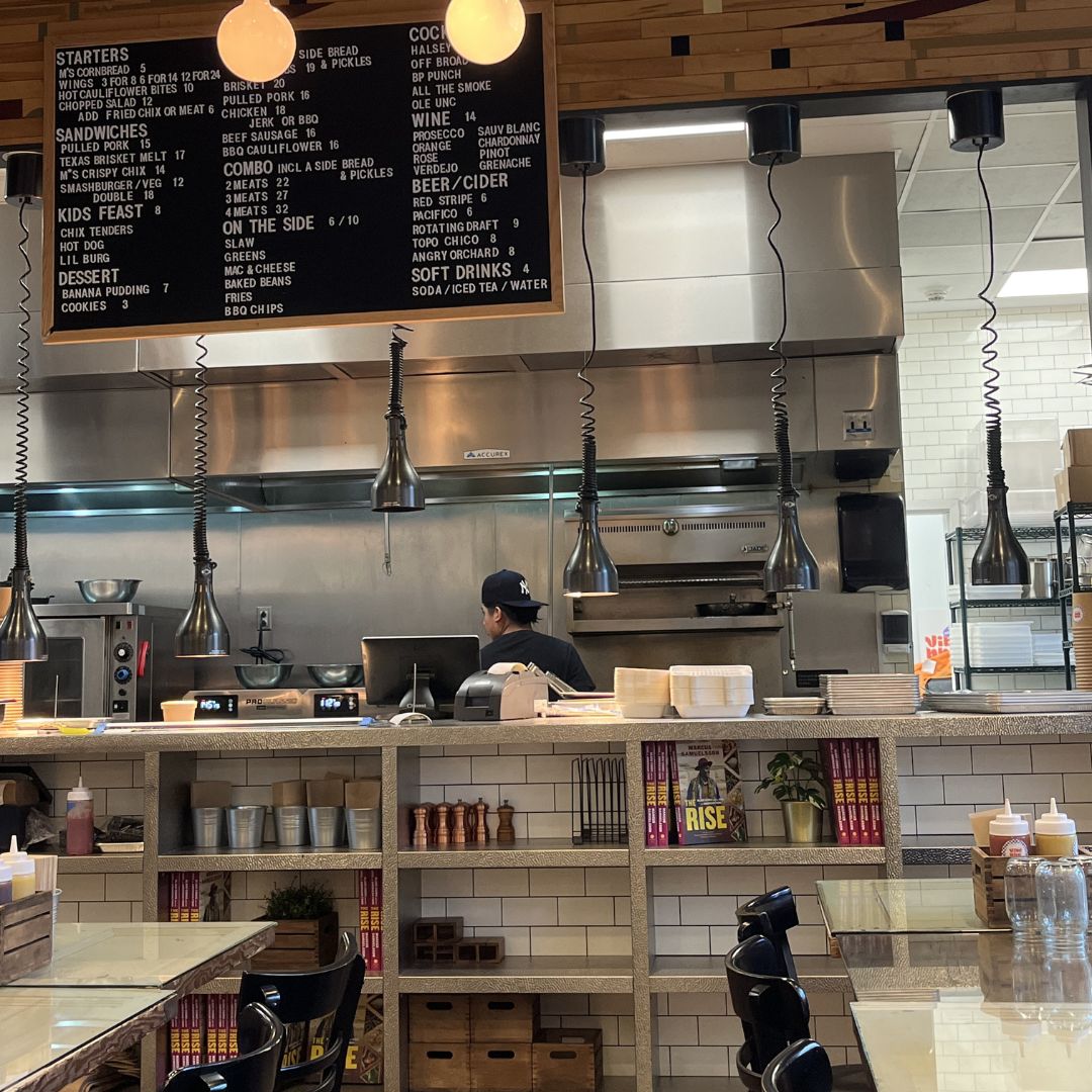 A Trip To Vibe BBQ in Newark, New Jersey - Montclair Girl