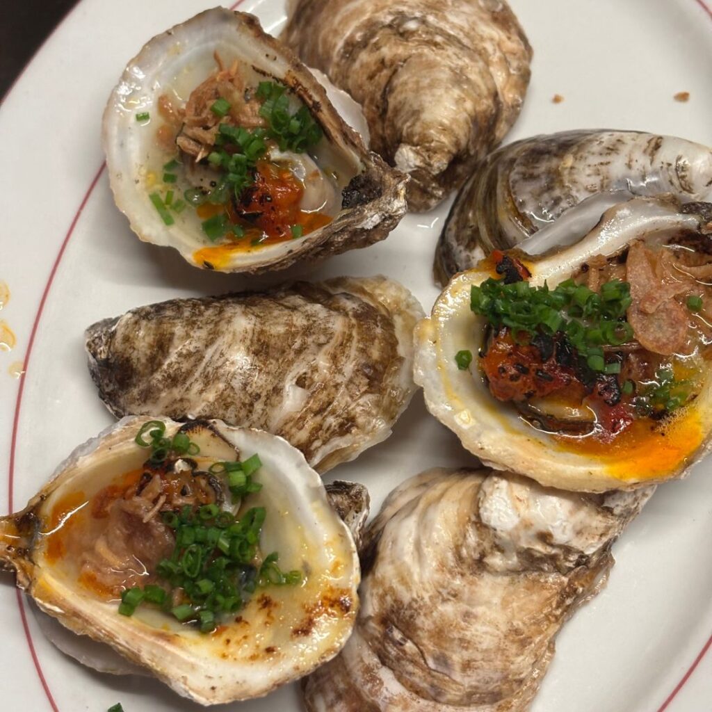 Perla Oyster Bar: A Charming Seafood Restaurant in Maplewood ...