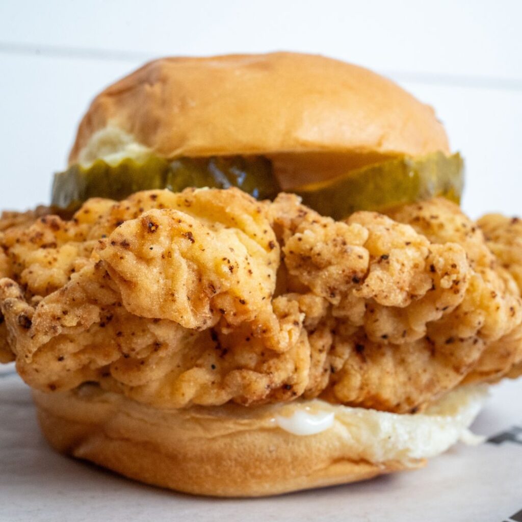 Rutt's Hut in Clifton: Home of the Ripper Since 1928 - Montclair Girl