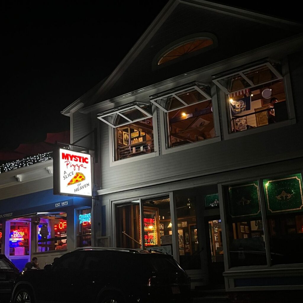 A Weekend Getaway Guide to Mystic, Connecticut - Montclair Girl